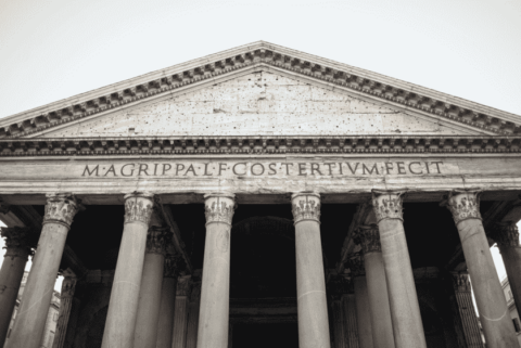 Latin vs Italian (What Are The Main Linguistic Differences?)